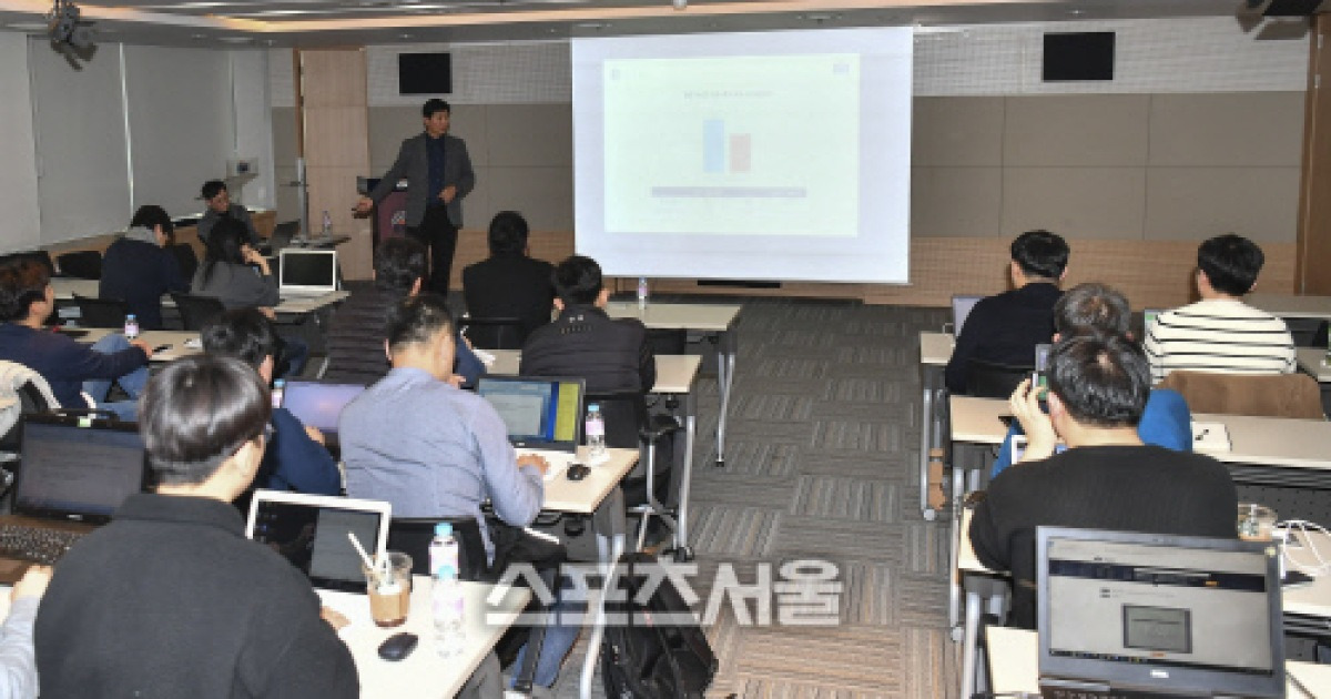 KBL 심판설명회 '오심 줄이기 시작은 잘못 인정부터'