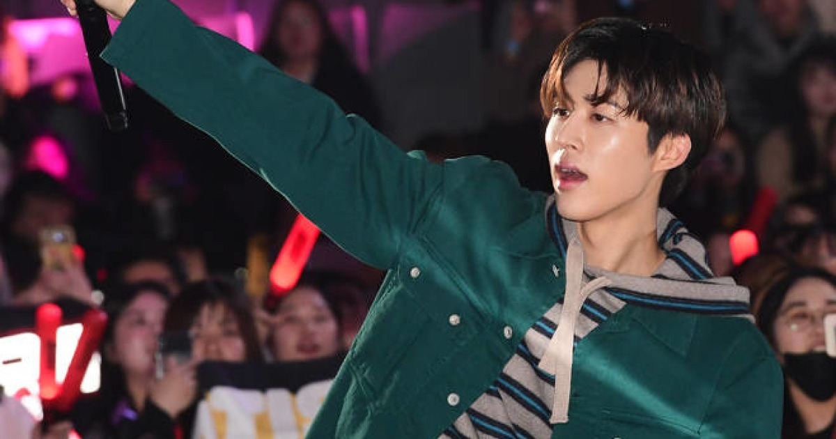 아이콘 비아이 "스크린 속 러브신 부러워..연기해보고 싶다" [MBN Y포럼]