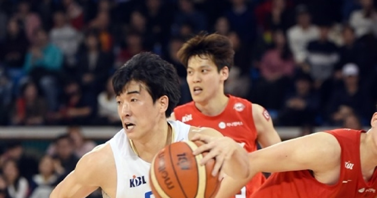 [BK포토]KCC 신명호 "치고 나가자"