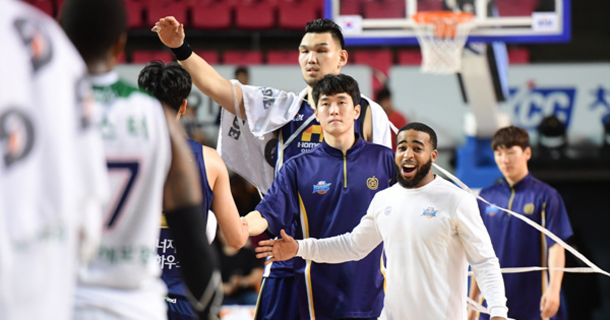 [JB포토] KCC, DB에 78대 74로 승리