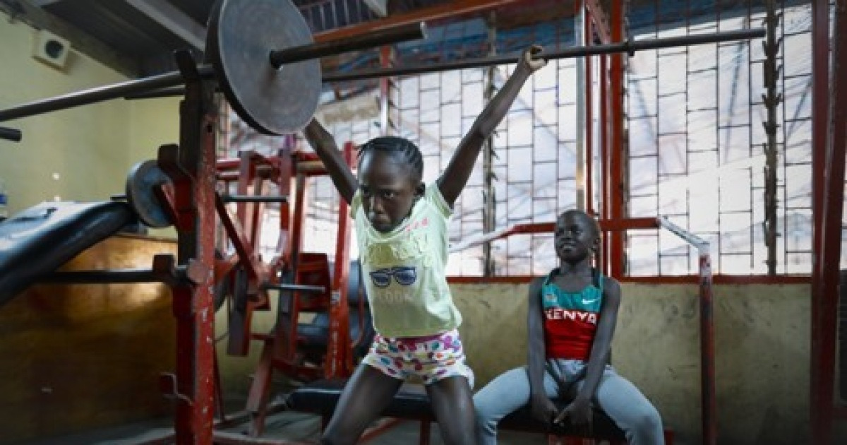 KENYA PHOTO SET INTERNATIONAL WOMENS DAY