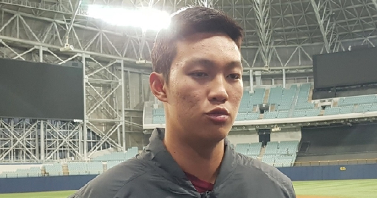 '최고 147km' 키움 안우진 "아직 구속이 안 올라왔다"