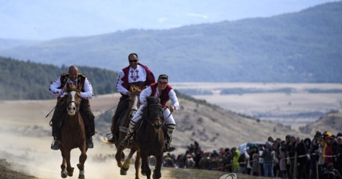 BULGARIA HORSES EASTER
