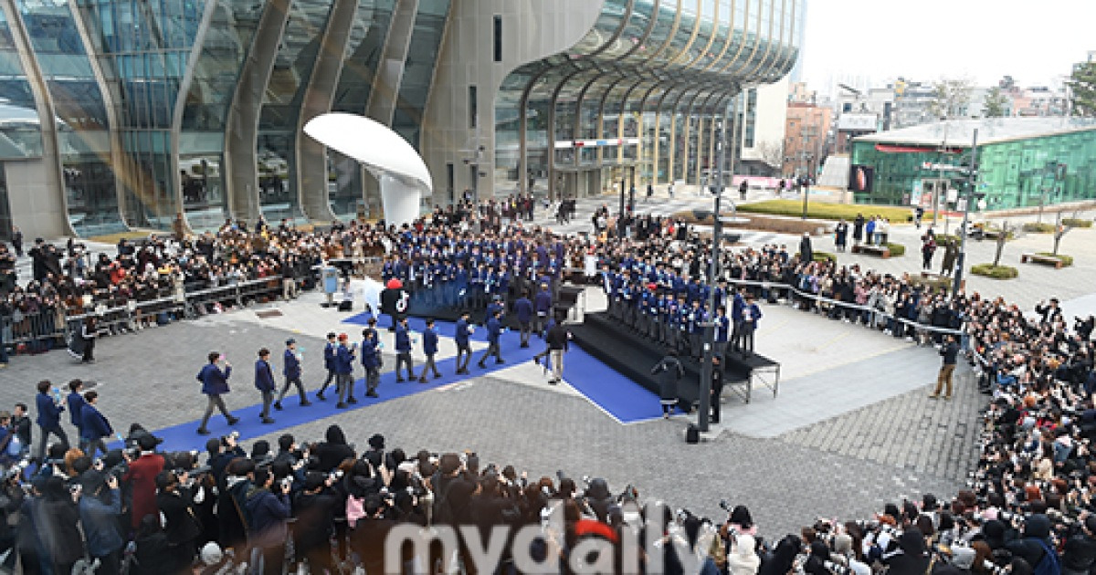 [MD포토] 상암동을 떠들썩하게 만드는 프로듀스X101