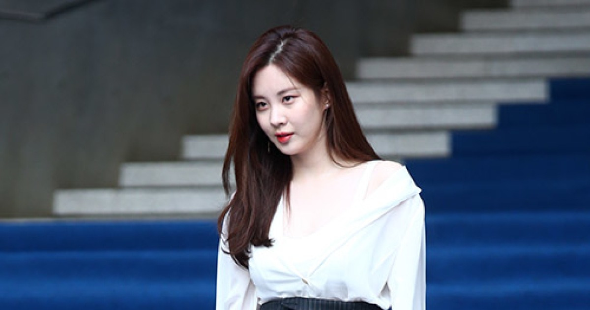 [bnt포토] 서현 '힐 신고 조심조심'