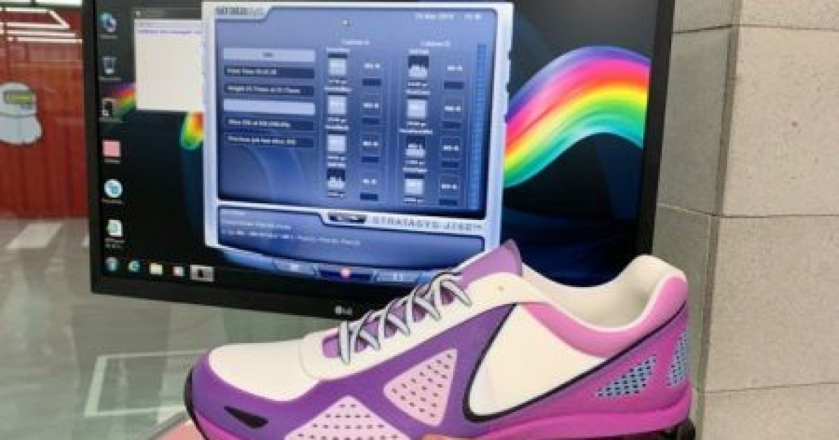 [메이커스페이스를 가다]"완제품 뺨치는 시제품, X-GARAGE에서 만드세요"