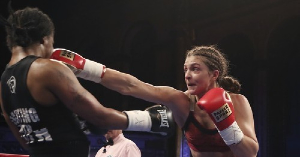 APTOPIX Hammer Nelson Boxing