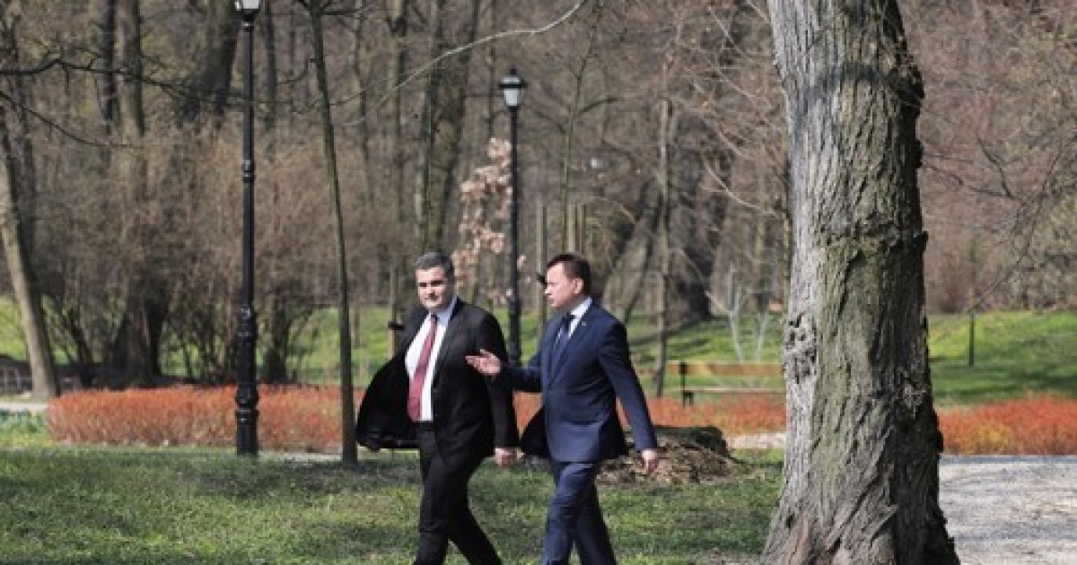 POLAND NATO BUCHAREST NINE DEFENCE MINISTERS MEET