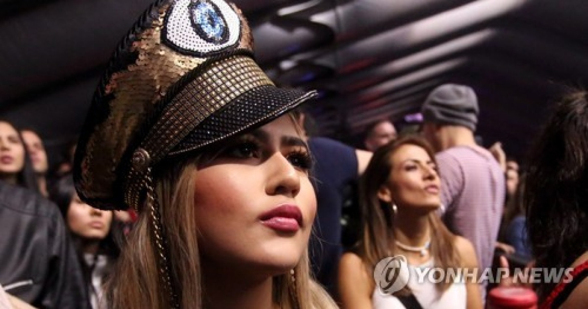 COLOMBIA MUSIC