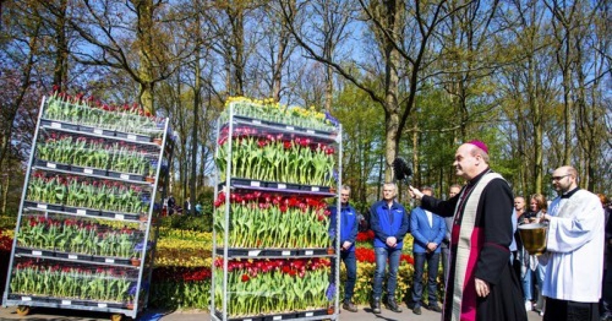 NETHERLANDS BELIEF EASTER