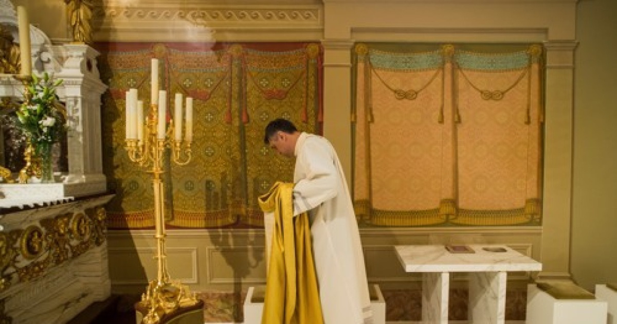 HUNGARY RELIGION CHRISM MASS