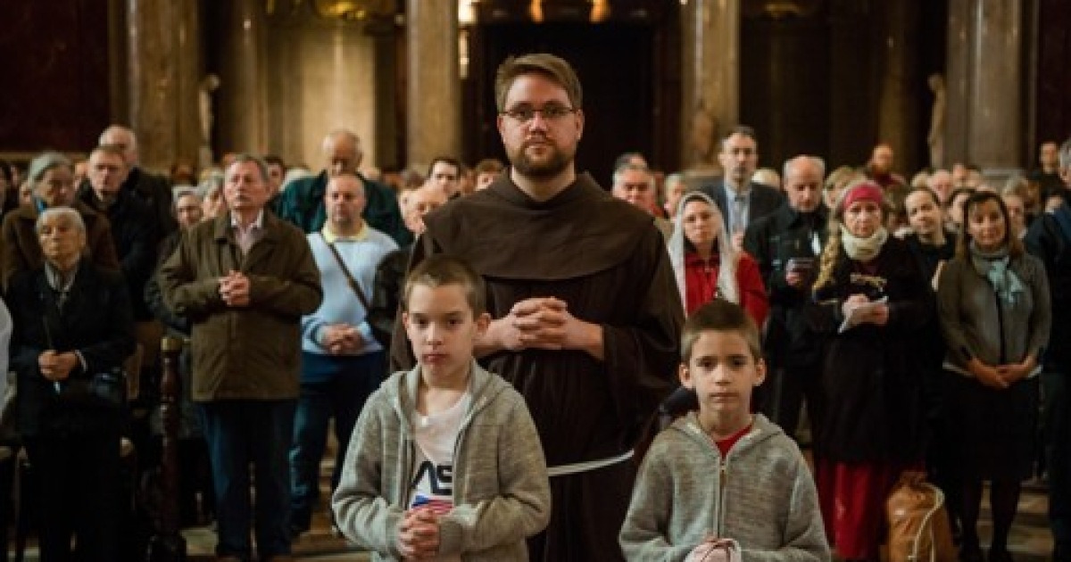 HUNGARY RELIGION CHRISM MASS