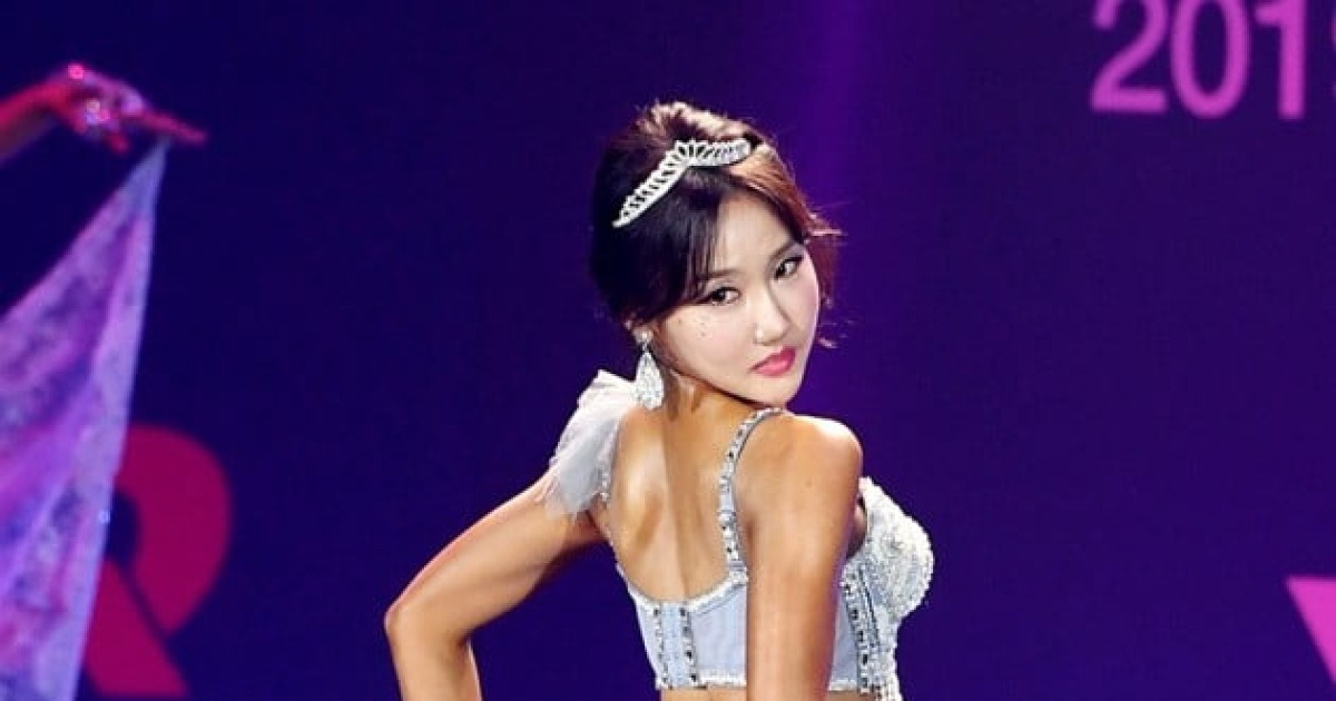[포토] 김자연 성난 애플힙 2019 머슬마니아