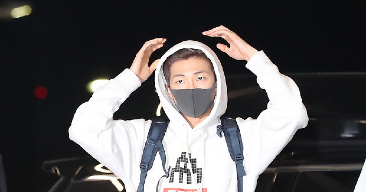 방탄소년단 RM, 댄스로 다져진 근육질 몸매