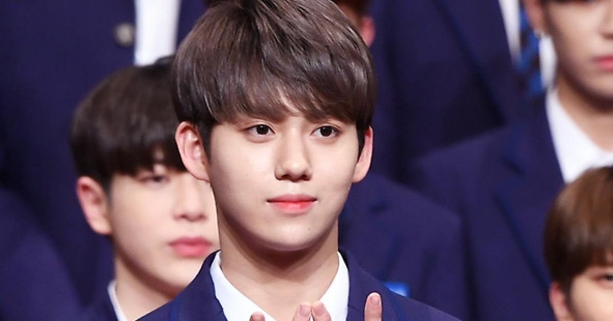 [TD포토] '프로듀스X101' 황윤성, 브이브이~