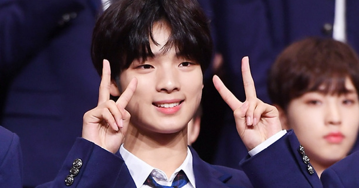 [TD포토] '프로듀스X101' 최준성, 애교브이~