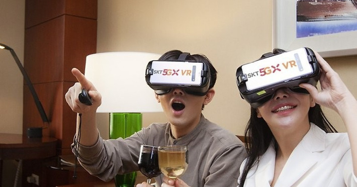 SKT, '2019 롯데월드타워 불꽃 축제' 360도 VR 생중계