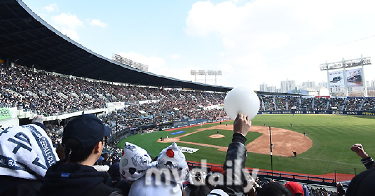 KBO, 2019시즌 200만 관중 돌파..평균 1~2위는 두산·LG