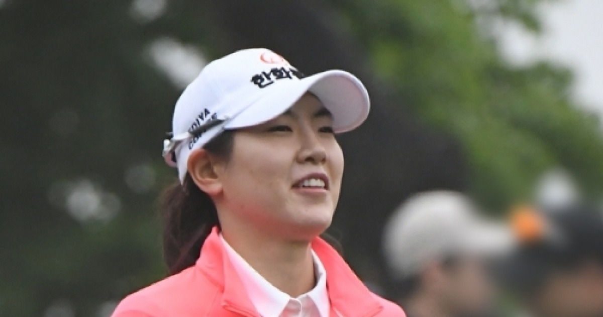 '9승째 도전' 이정민 "포기하지 않고 묵묵히 연습했어요" [KLPGA NH투자증권 챔피언십]