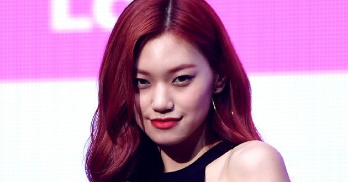 포토 위키미키 김도연 유혹의 손짓