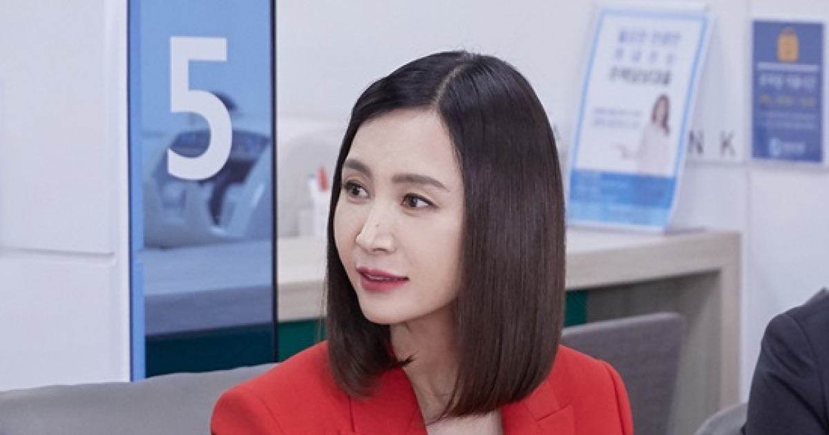 '더 뱅커' 채시라, 최고의 '여캐' 탄생.."스타일링도 직접 준비"