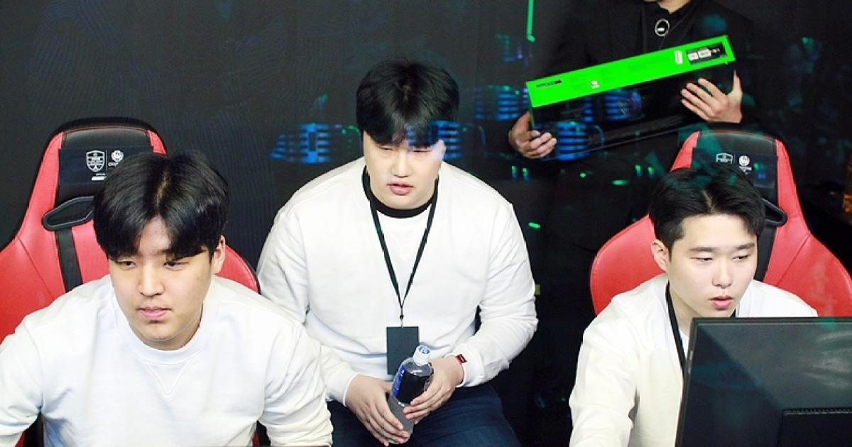 [EACC] 이변 속에서 승리 지킨 엘리트-성남FC..1일차 종합