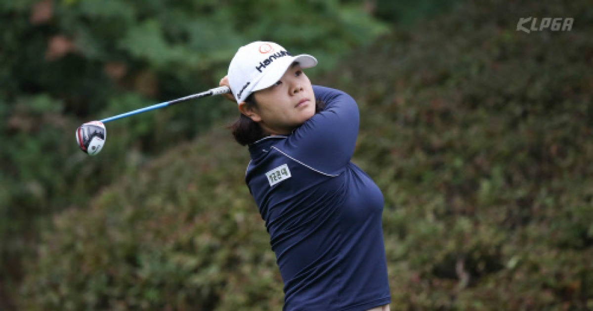 이민영, JLPGA 마도구치 레이디스 제패..1년 2개월 만에 우승