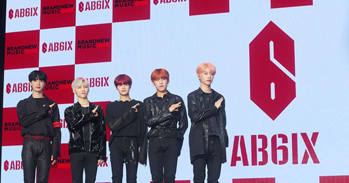 에이비식스(AB6IX), '완성형 아티스트돌' 타이틀 달고 전격 데뷔 [종합]
