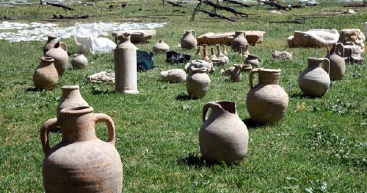 SYRIA-DAMASCUS-WEAPONS-ARTIFACTS