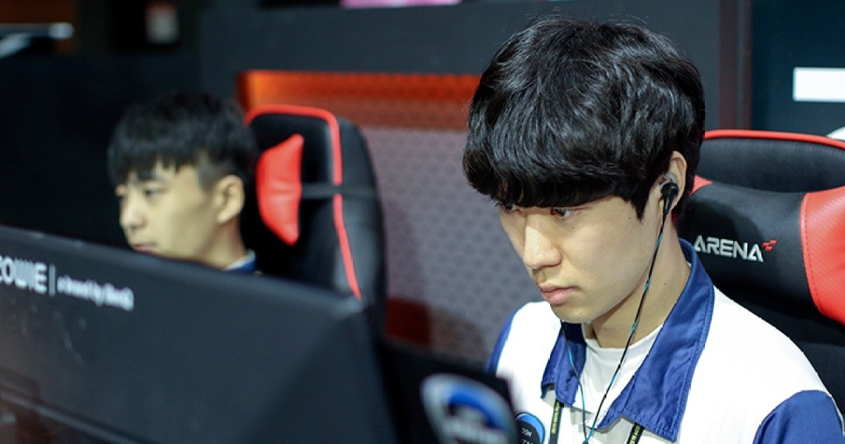 [PKL] OGN 포스, 1R 치킨 뜯으며 중간 선두