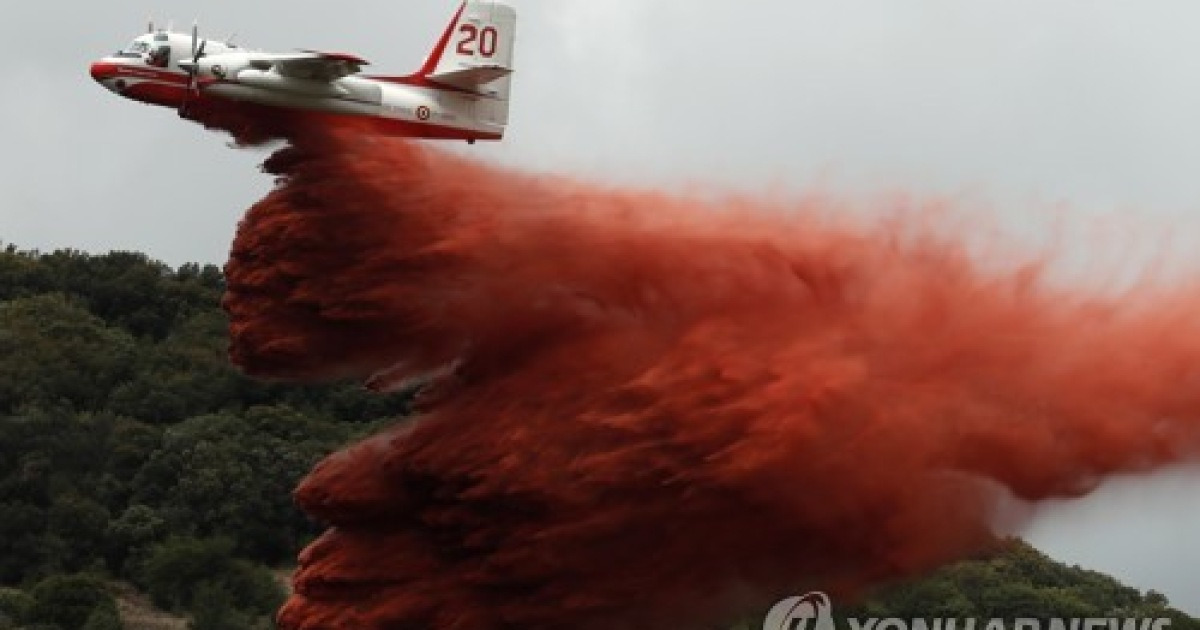 FRANCE FIREFIGHTERS TRAINING