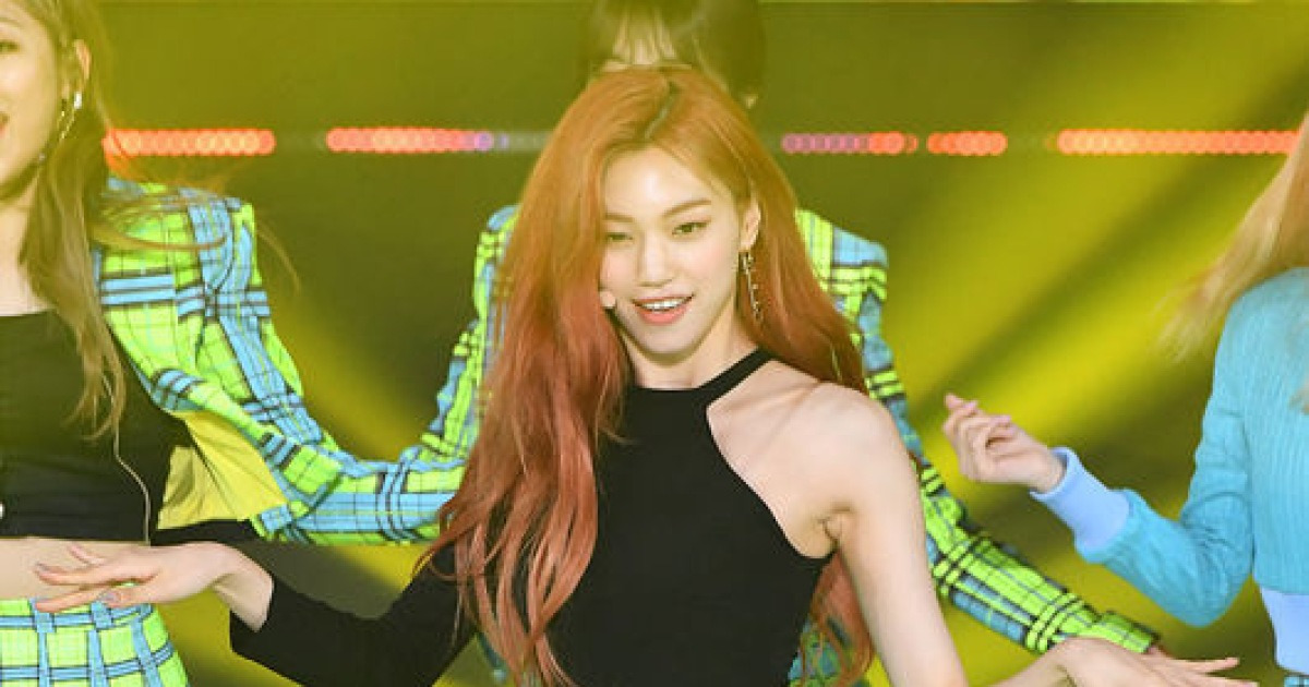 위키미키 김도연눈부신 아름다움 사진