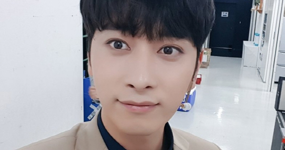 2PM 찬성, 오늘(11일) 군 입대.."시간과 장소는 비공개"