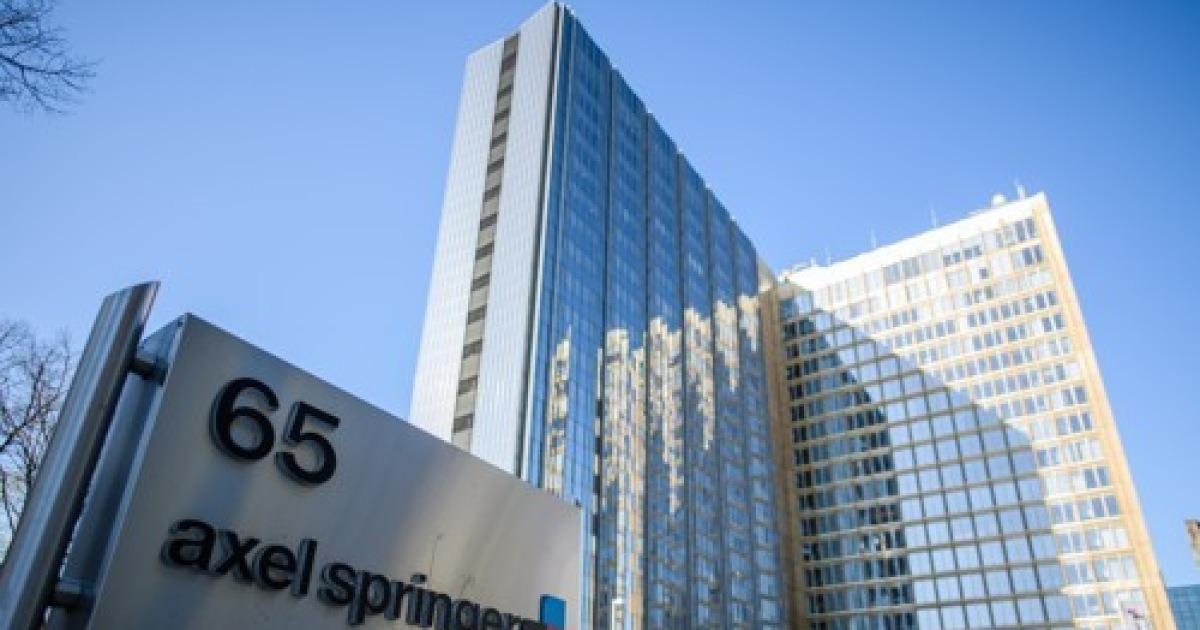 (FILE) GERMANY ECONOMY MEDIA AXEL SPRINGER SE KKR