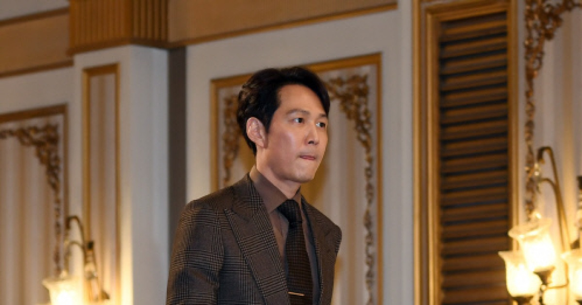 [포토]10년 만의 드라마 제작발표회 입장하는 이정재