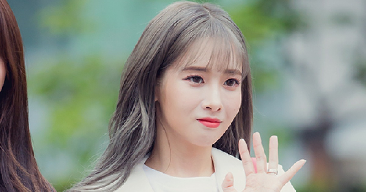 [bnt포토] 러블리즈 유지애 '손인사하는 째'