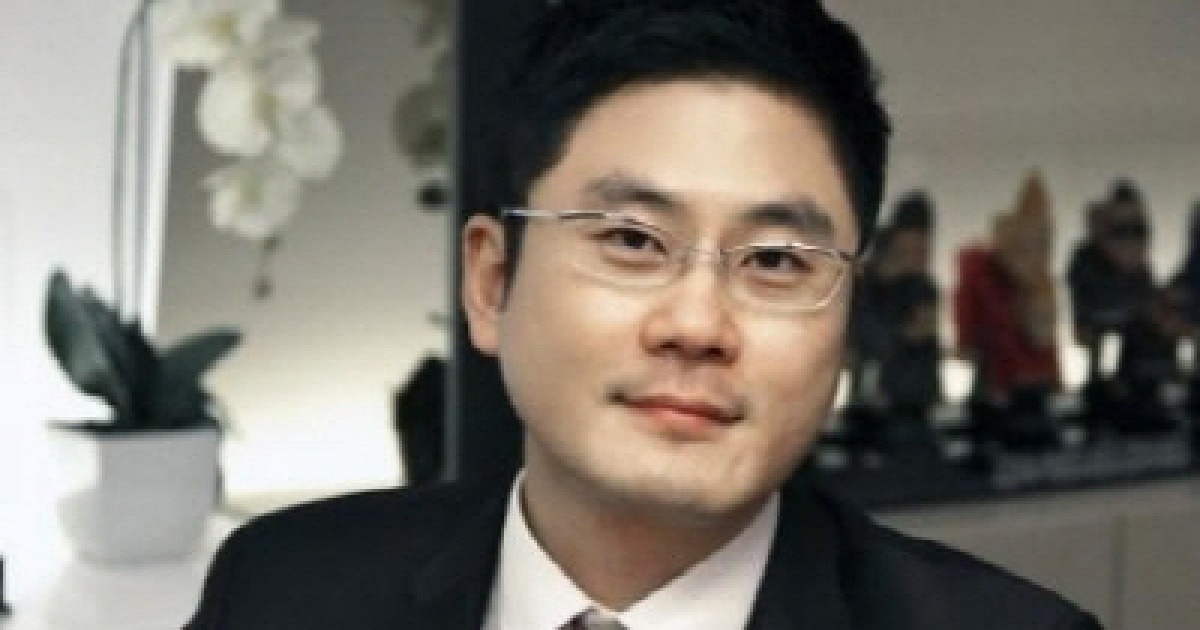양현석 이어 양민석 YG엔터테인먼트 대표이사도 사임 "큰 변화 필요"