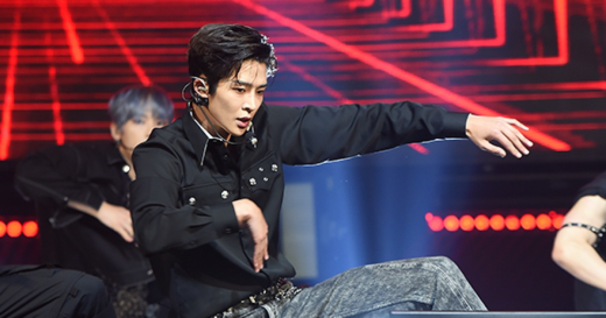 [MD포토] SF9 로운 '빛나는 꽃미남'