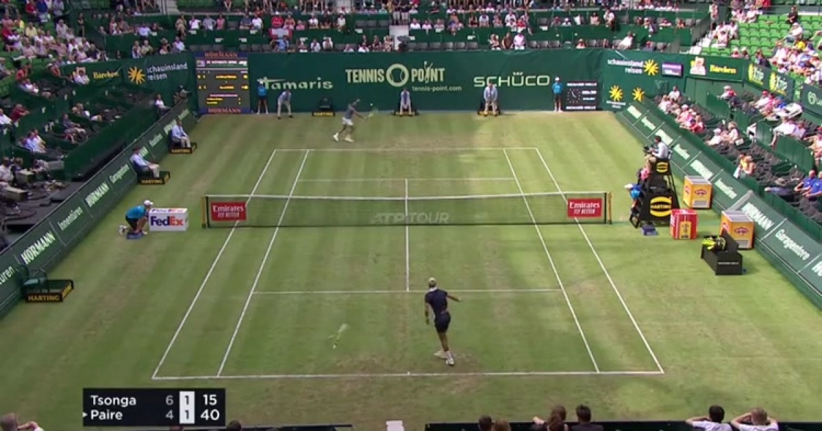 [영상] 테니스 코트에서 축구를..'제법인데?'