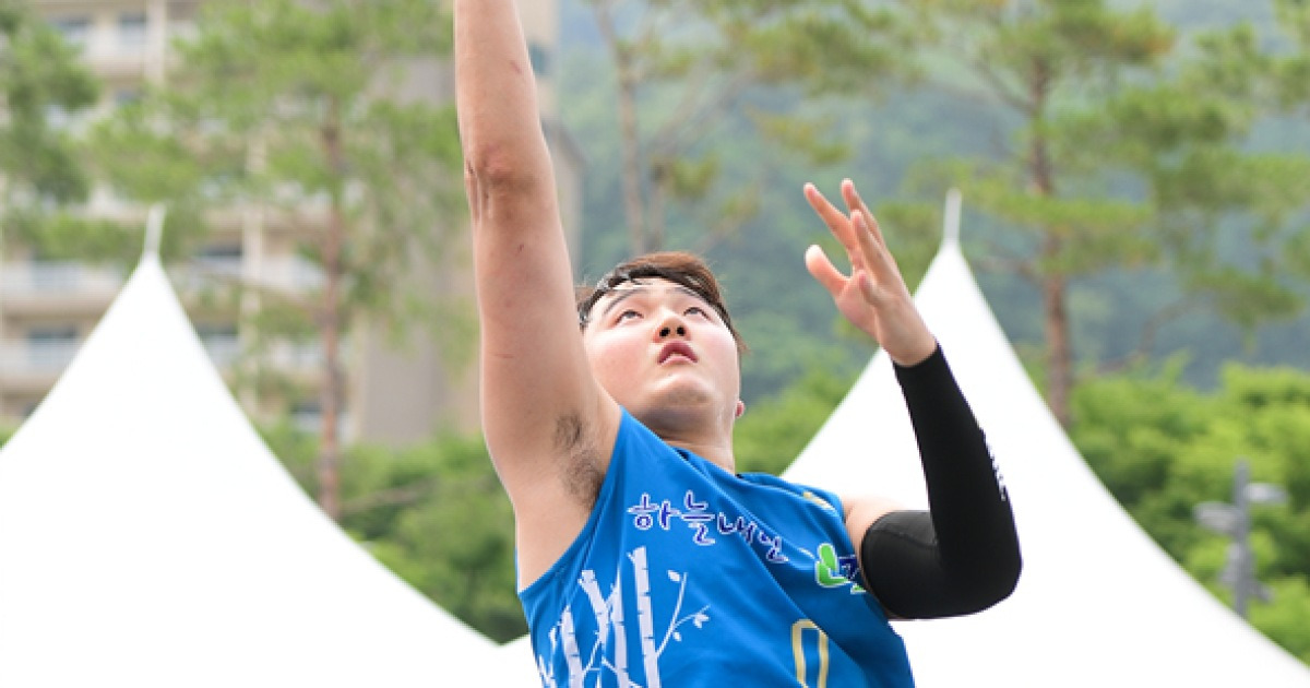 [JB포토] 2019 KXO 3라운드겸 홍천투어, 레이업슛 시도하는 하늘내린인제 하도현