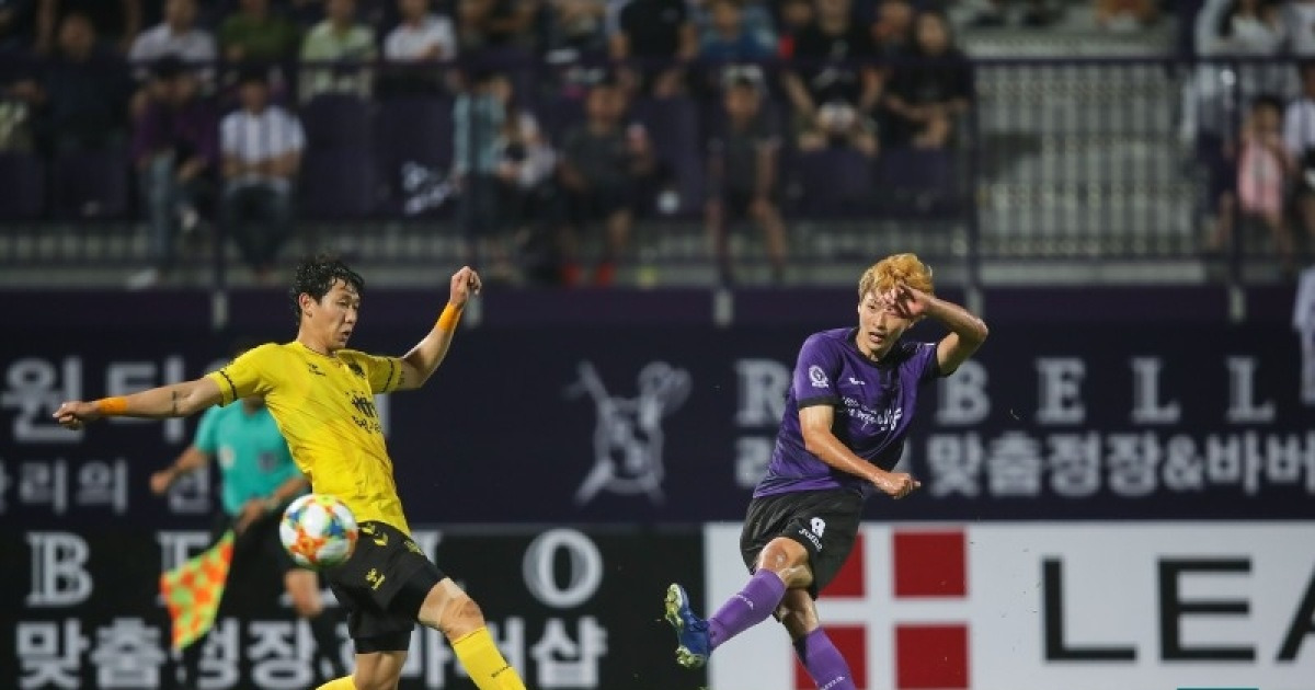 [K리그2 17R] 안양, 수원FC에 2-0 완승..2연승 행진