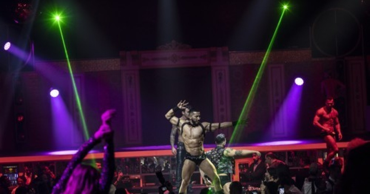 TURKEY PHOTO SET DRAG QUEEN PERFORMANCE LGBT