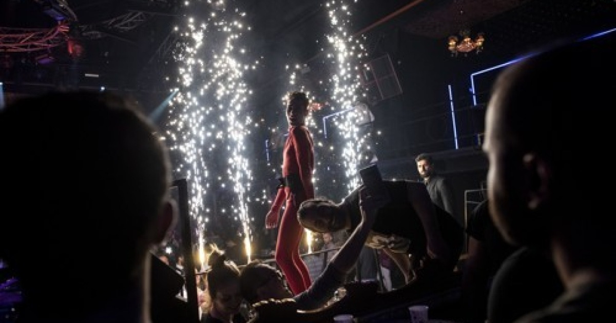 TURKEY PHOTO SET DRAG QUEEN PERFORMANCE LGBT