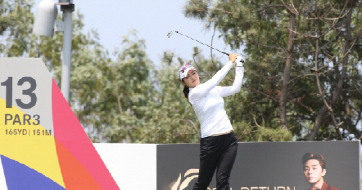 '2019 KLPGA 아시아나 항공오픈' 스폰 진행한 LED마스크 전문기업 ㈜셀리턴, 우승자에게 자사 제품 시상