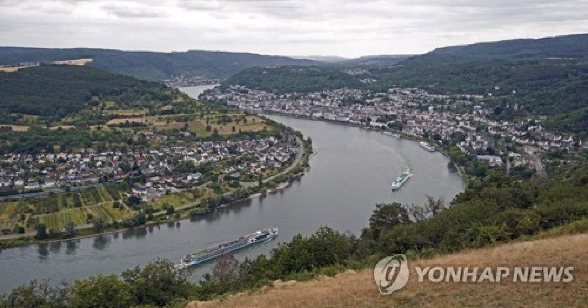 GERMANY ECONOMY TOURISM RHINE RIVER LOOP