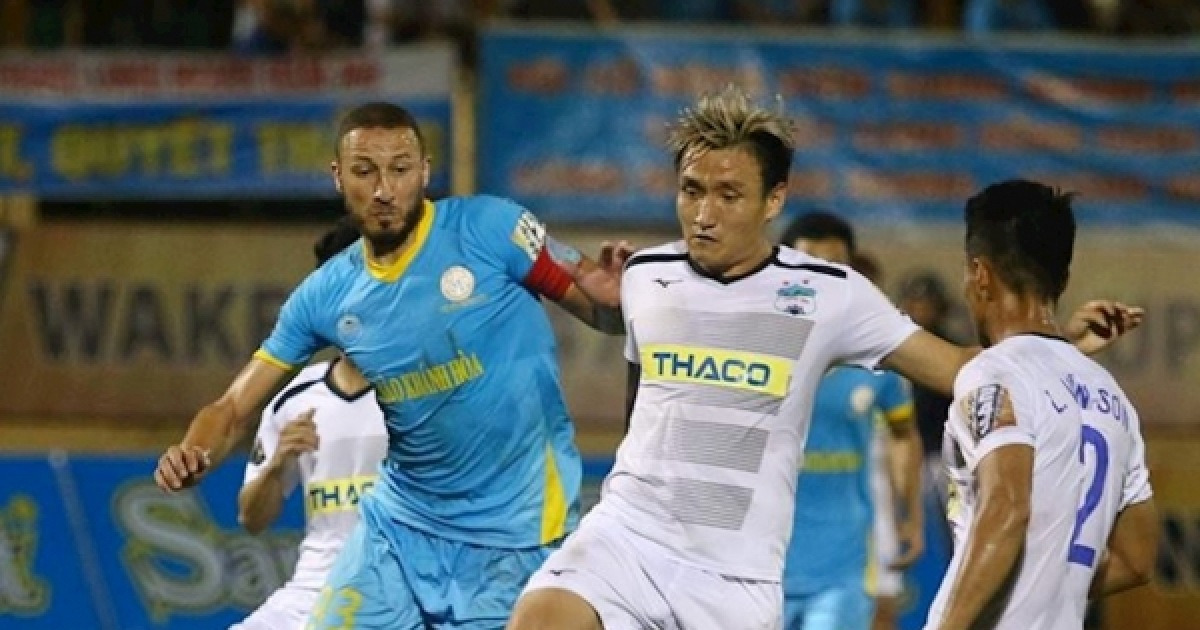 HAGL 김봉진 시즌 첫 골.."다음엔 꼭 승리하겠다"