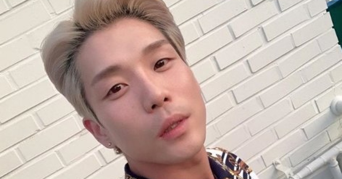 이창민, 2AM 데뷔 11주년 소감 "다시 모이는 그날까지"