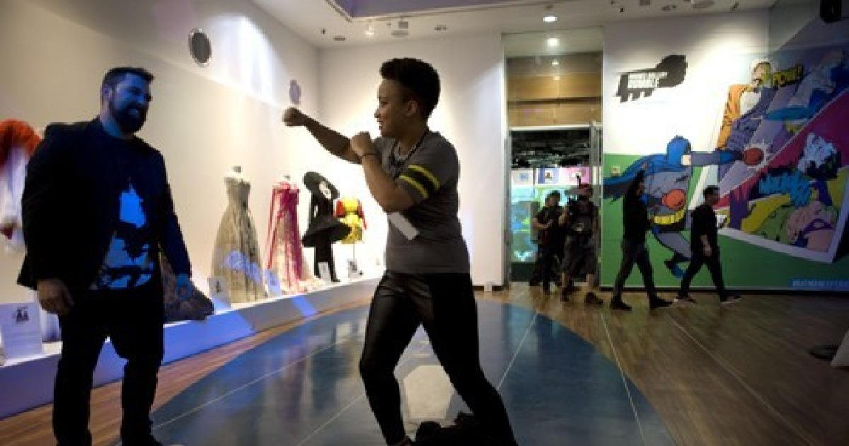 USA BATMAN 80TH ANNIVERSARY