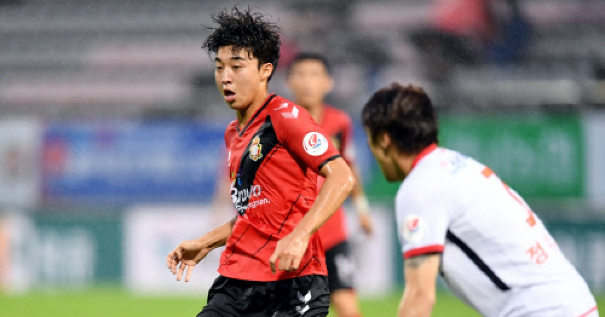 [포토] 김준범 '어디로 줄까?'