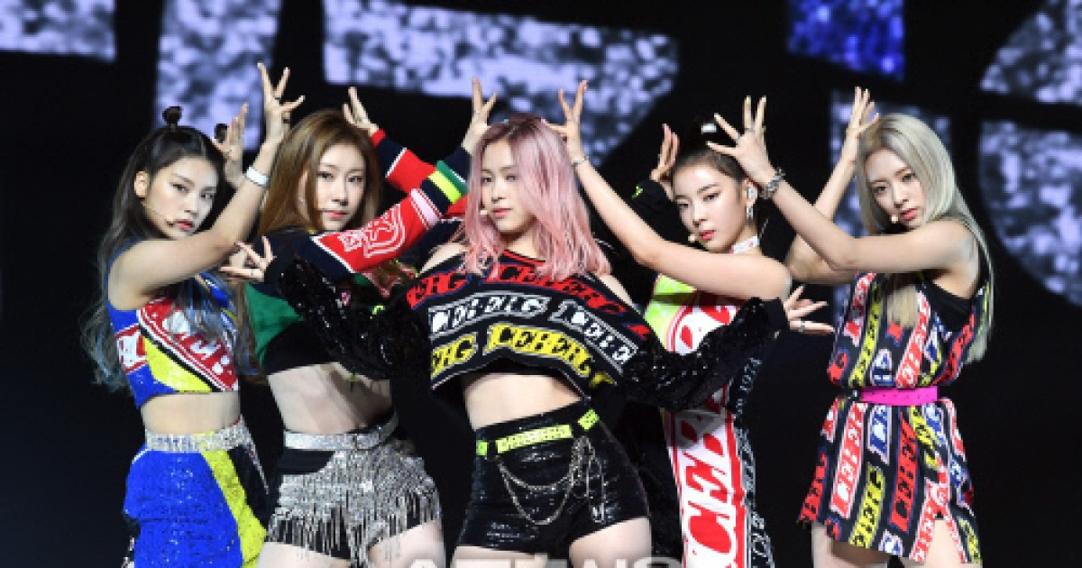 '여름하면 있지', JYP표 서머송으로 돌아온 ITZY[SS현장]